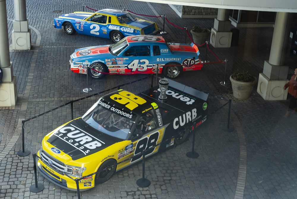 Tim Dugger – NASCAR Champs Week – Curb | Word Entertainment