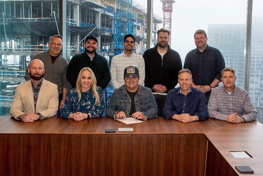 Curb Records’ Tim Dugger Serves Up Signs Of A Good Time New Six-Song EP ...